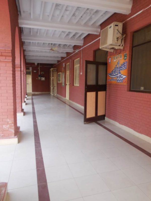 University of Engineering and Technology (UET) Rasul - Mandi Bahauddin ...